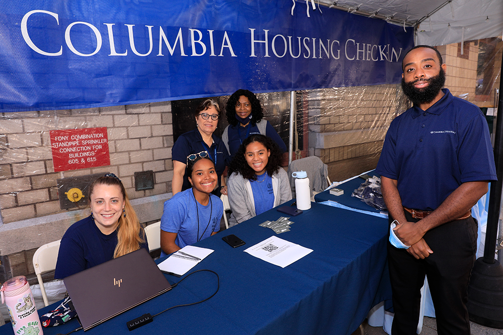Combined Plan, Transfer and Exchange Student Check-In | Columbia Housing